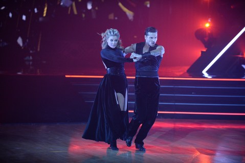 ‘DWTS’ Season 28 — Photos Of The Cast – Hollywood Life