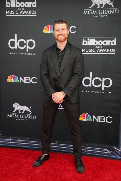 Scotty Sire: Photos Of The YouTube Star & Singer – Hollywood Life