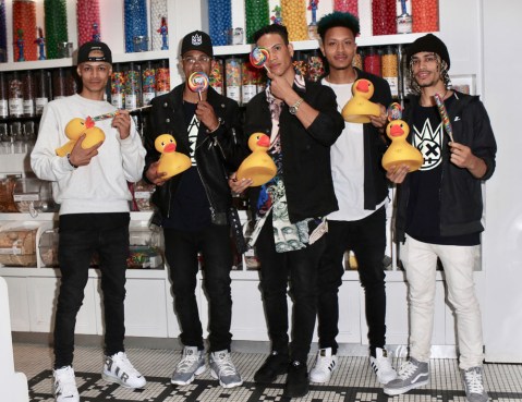 B5 — Pics – Hollywood Life