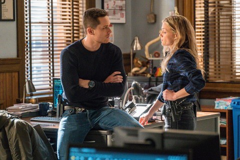 ‘Chicago P.D.’: Photos of the NBC Cop Show – Hollywood Life