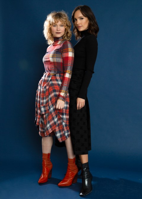 ‘For All Mankind’ Cast: Exclusive Portraits – Hollywood Life