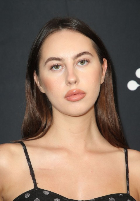 Jessie Berg — Pics – Hollywood Life