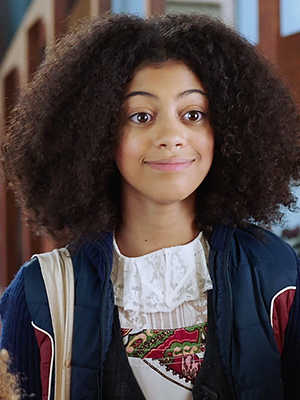 ‘Mixed-ish’ — Photos Of The Show – Hollywood Life