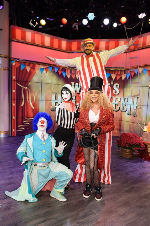 Morning Show Halloween Costumes 2019: Photos Of Talk Show Hosts’ Looks ...