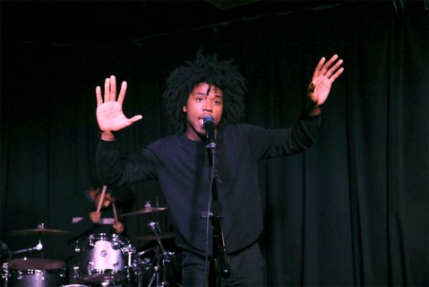 De’Wayne Jackson: Photos Of The Rapper – Hollywood Life