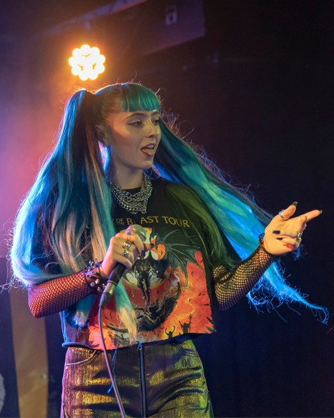 Ashnikko — Photos Of The Singer-Rapper – Hollywood Life