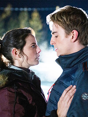 ‘Spinning Out’ — Photos Of The New Netflix Show – Hollywood Life