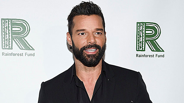 Ricky Martin Shows Off His Rock-Hard Abs In The British Virgin Islands ...