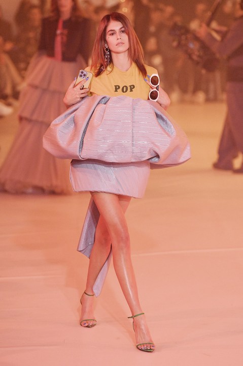 Models In MIni Dresses On the Runway: Photos Of The Trend – Hollywood Life