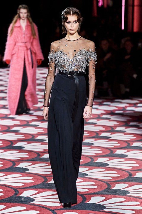 Supermodels Rocking Sexy Sheer Looks On The Runway – Hollywood Life