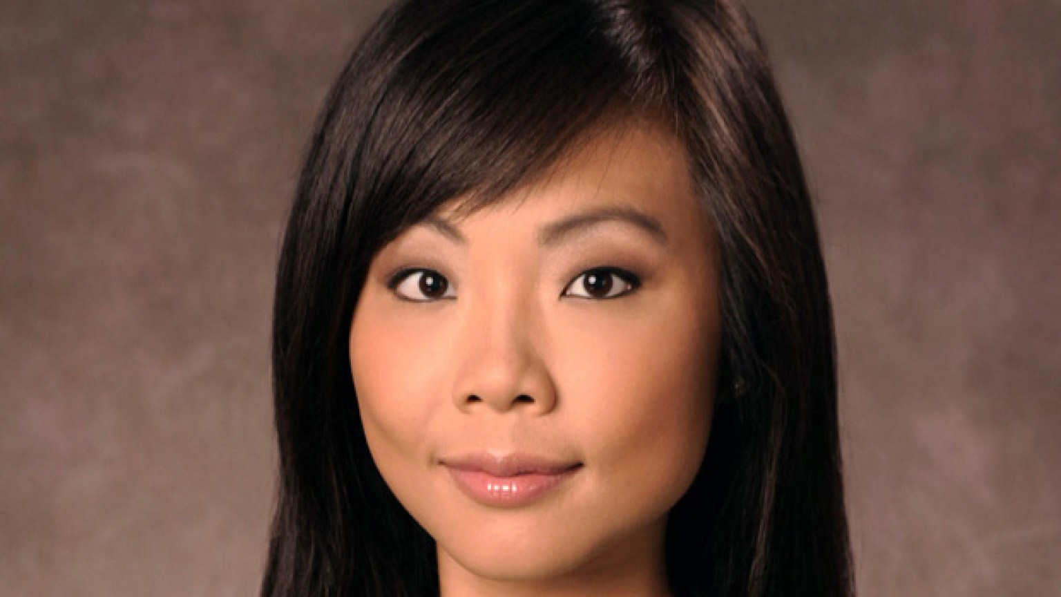 Who Is Weijia Jiang: 5 Things On CBS News Reporter Scolded By Trump ...