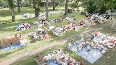 ‘Hoarders’ — Photos – Hollywood Life