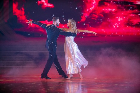 ‘DWTS’ Season 29 — Photos Of The Cast & More – Hollywood Life