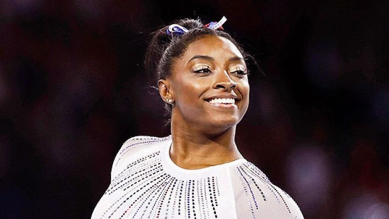 Simone Biles Rocks Neon Green String Bikini In September: See Pic ...