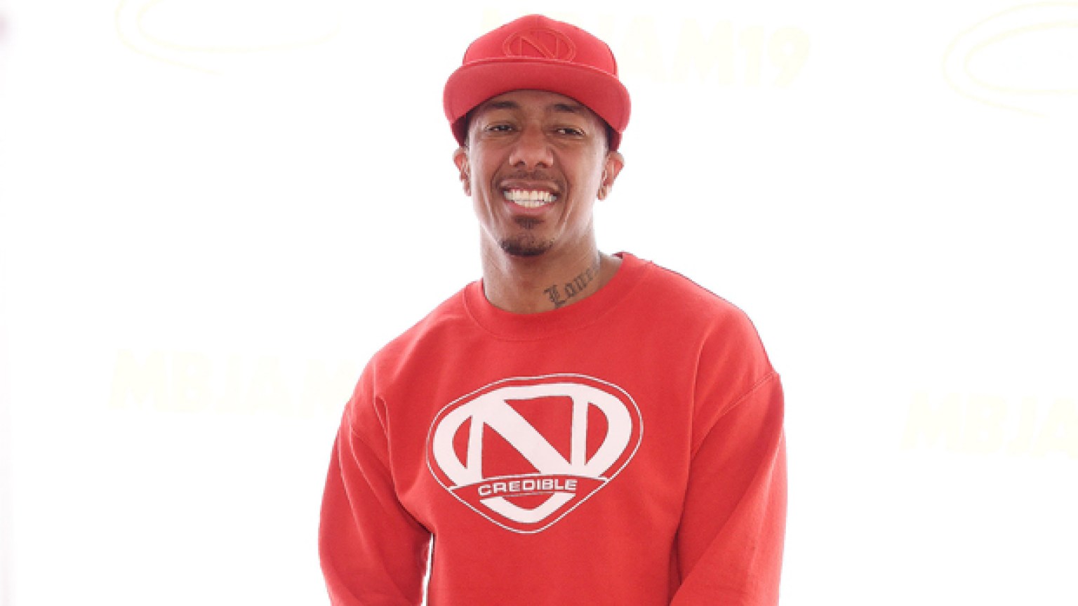 Nick Cannon Flaunts His Fitness & Muscles In New Shirtless Pic ...