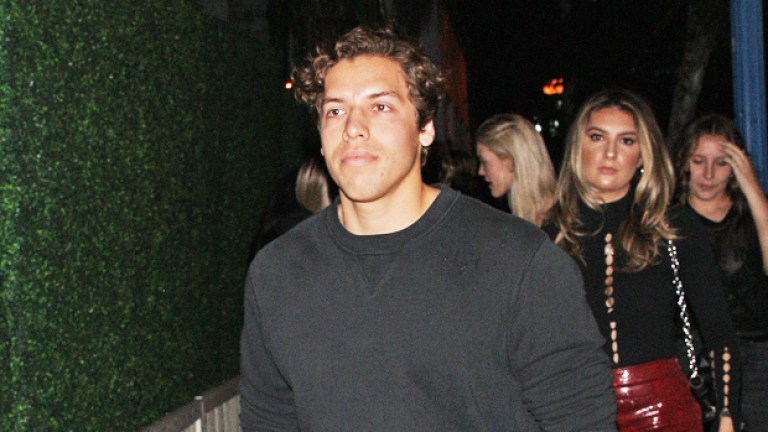 Joseph Baena: Arnold Schwarzenegger’s Son Recreates Bodybuilding Poses ...