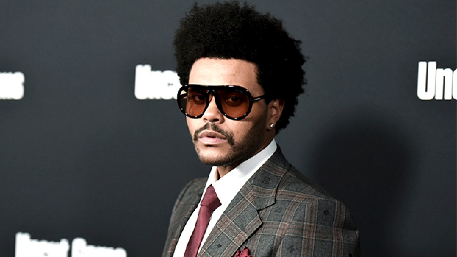 The Weeknd Super Bowl Commercial: He Shows Face Ahead Of Performance ...