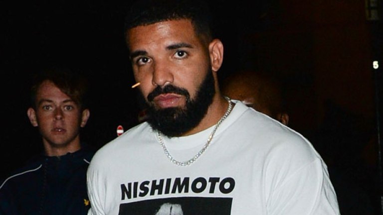 Drake’s Workout: Shows Buff Body In Gym Video & Pic – Hollywood Life