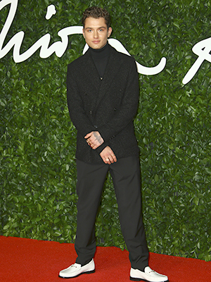 Rafferty Law: Photos Of Jude Law & Sadie Frost’s Son – Hollywood Life