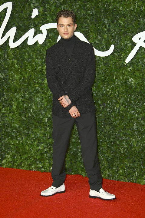 Rafferty Law: Photos Of Jude Law & Sadie Frost’s Son – Hollywood Life