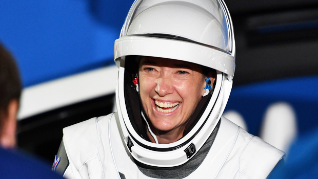Who Is Megan McArthur: 5 Things About The Astronaut – Hollywood Life