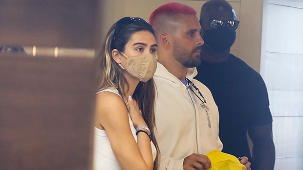 Amelia Hamlin & Scott Disick Show PDA At Hair Salon In LA — See Pics ...
