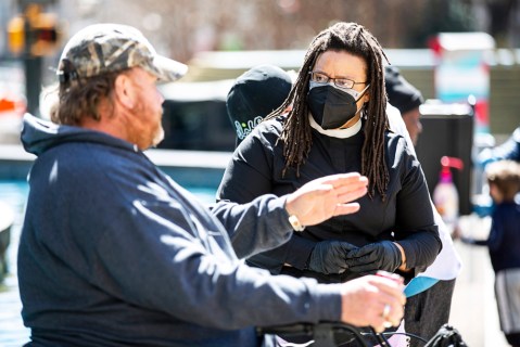 Kim Jackson: Photos Of The Georgia State Senate Member – Hollywood Life