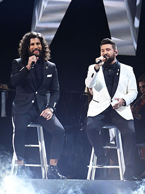 Dan + Shay: Photos Of The Country Music Duo – Hollywood Life