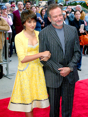 Robin Williams’ Family: See Photos Of The Actor’s Kids – Hollywood Life