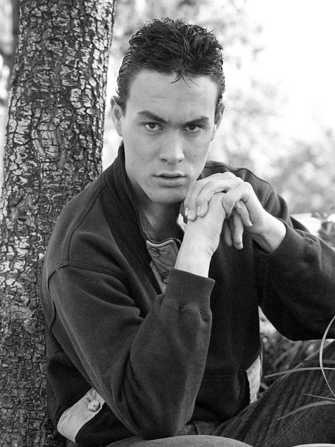 Brandon Lee: Photos of ‘The Crow’ Actor & Bruce Lee’s Son – Hollywood Life