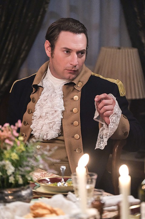 ‘Ghosts’ — Photos Of The Spooky CBS Comedy Series – Hollywood Life