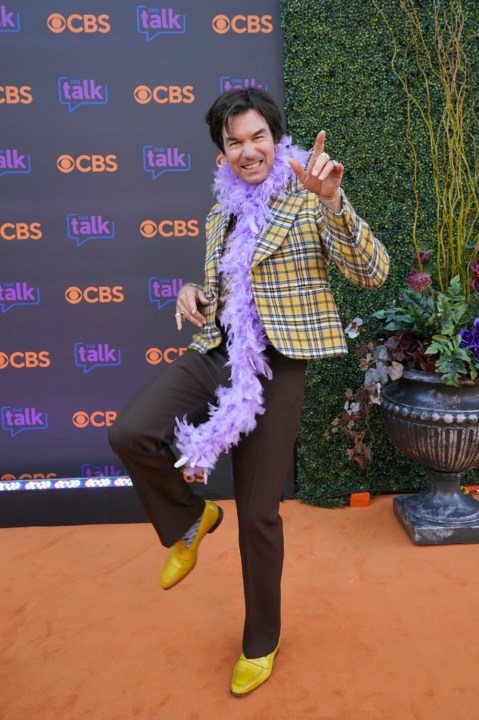 Morning Show Halloween Costumes 2021: Photos Of The Looks – Hollywood Life