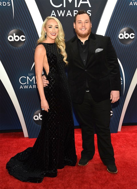 Luke Combs & Nicole Hocking: Photos Of The Couple – Hollywood Life