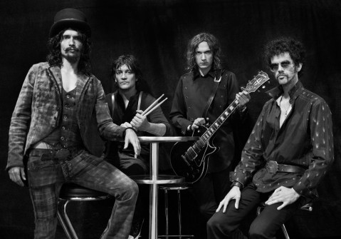 The Darkness: See Photos Of The Rock Band – Hollywood Life