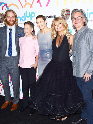 Kurt Russell’s Family: Photos of His Kids & Stepkids – Hollywood Life