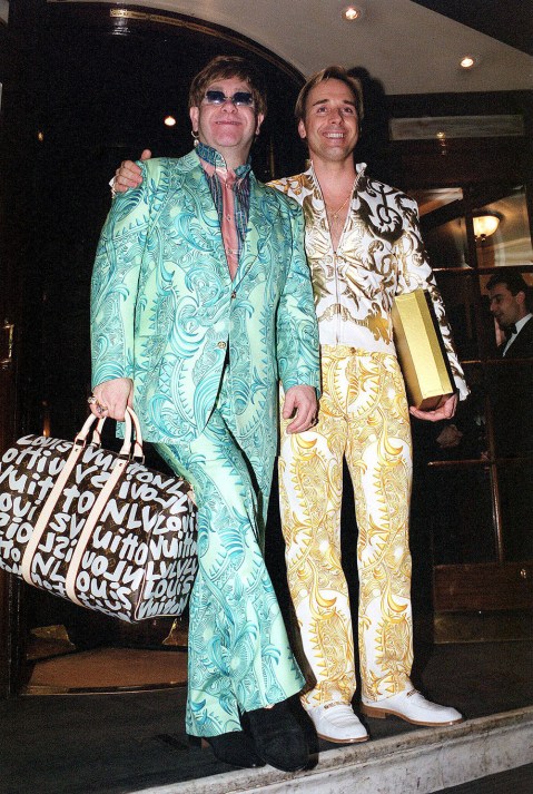 The Best Elton John Outfits: See The Singer’s Wildest Looks – Hollywood ...
