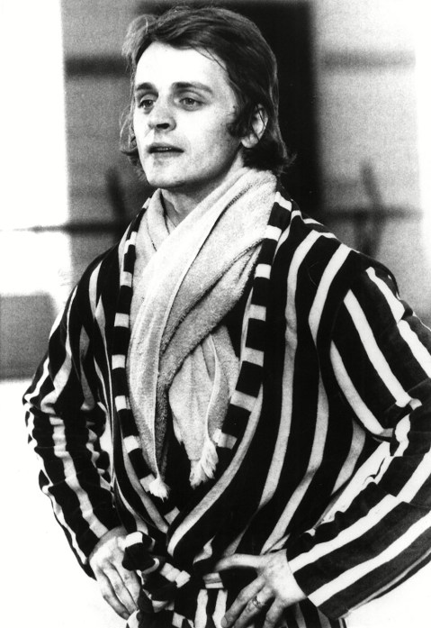 Mikhail Baryshnikov – Photos – Hollywood Life