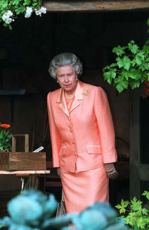 Queen Elizabeth II Through the Years: From the 1940s and Beyond ...