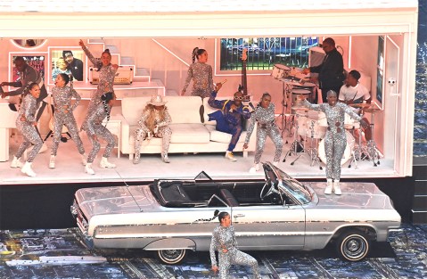 Super Bowl Halftime Show 2022: Photos Of The Performances – Hollywood Life