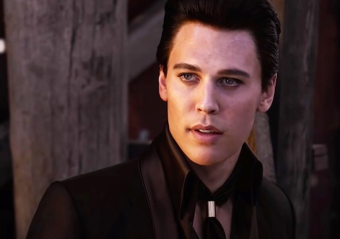 Austin Butler As Elvis Presley: Photos – Hollywood Life