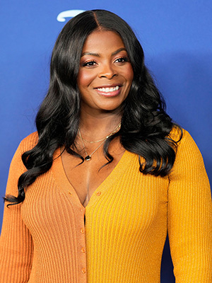 Janelle James: Photos Of The ‘Abbott Elementary’ Star – Hollywood Life