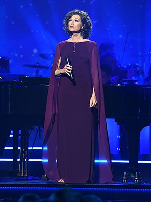 Amy Grant — Photos Of The Country Singer – Hollywood Life