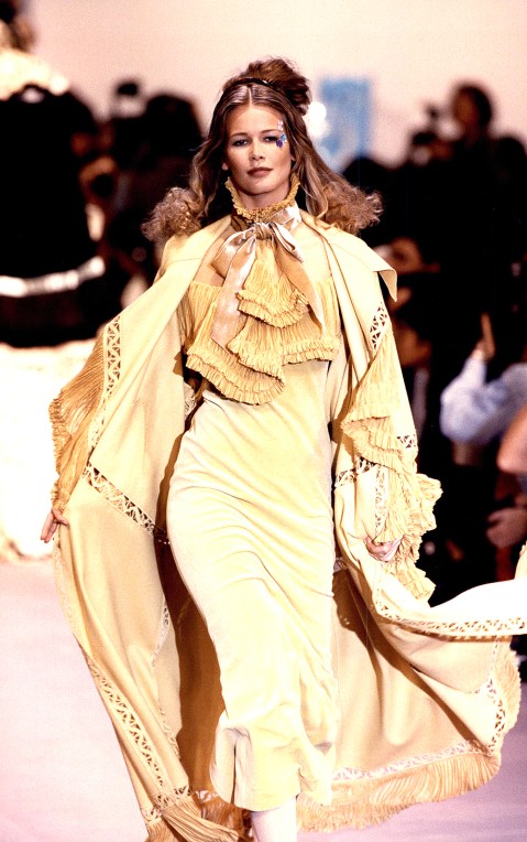 Claudia Schiffer Then & Now: Photos From Her Young Days To Now ...