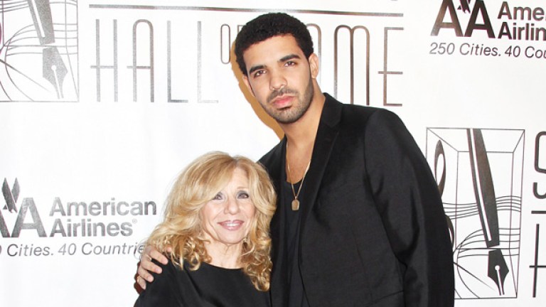 Drake’s Parents: Everything To Know About His Mom & Dad – Hollywood Life
