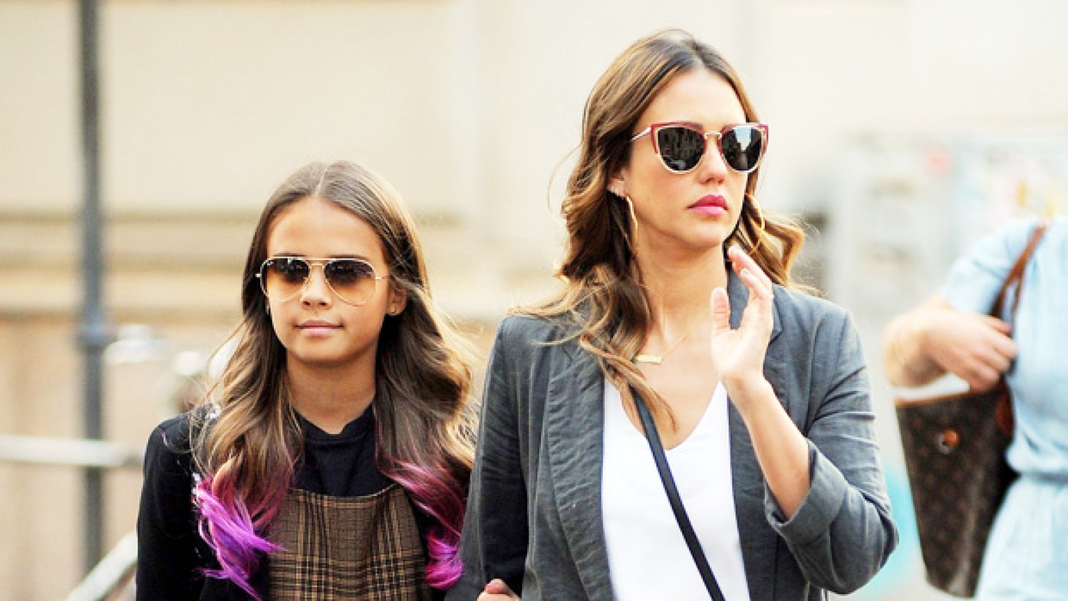 Jessica Alba Reflects On 14-Year-Old Daughter Honor: ‘She’s So Tall ...