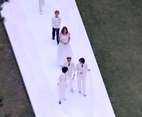 Jennifer Lopez & Ben Affleck Wedding: Photos Of The Couple’s Big Day ...