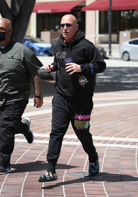 Stars Wearing Crocs: Photos – Hollywood Life