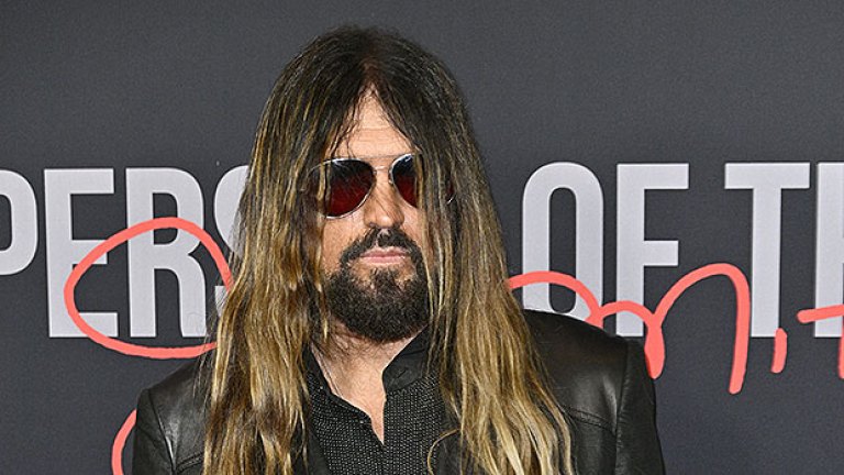 Billy Ray Cyrus Engaged To Singer Firerose – Hollywood Life