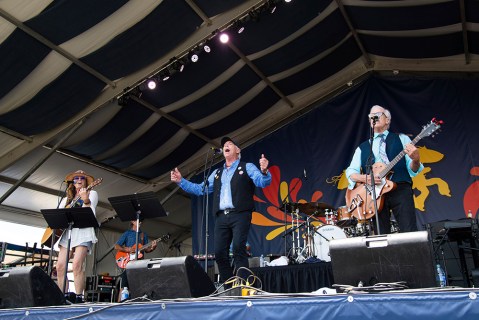 The Cowsills: Photos Of The Iconic Band Of The 1960s & Beyond ...