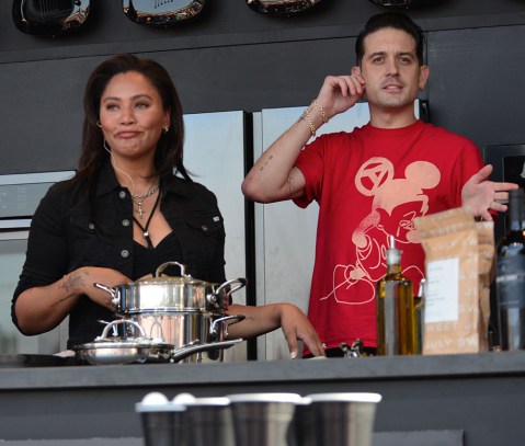 Celebrities Cooking: Photos Of Stars In The Kitchen – Hollywood Life